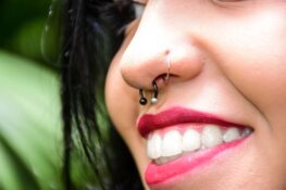 Infected Septum Piercing Symptoms, Pictures, Bump Care and Treatments ...