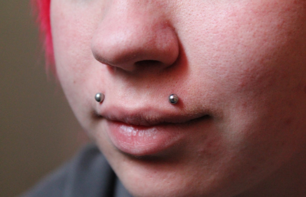 Angel Bites Piercing Pain, Scars, Jewelry, Pictures and How To Pierce ...