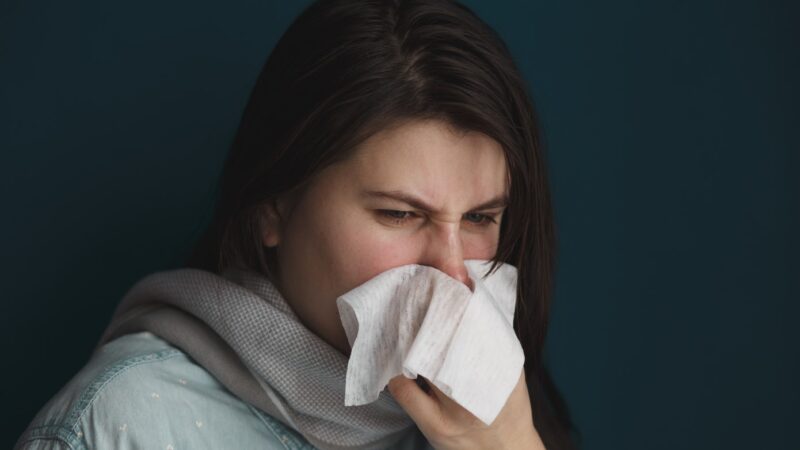 How To Stop A Runny Nose Fast, At School & Without Medicine - American ...