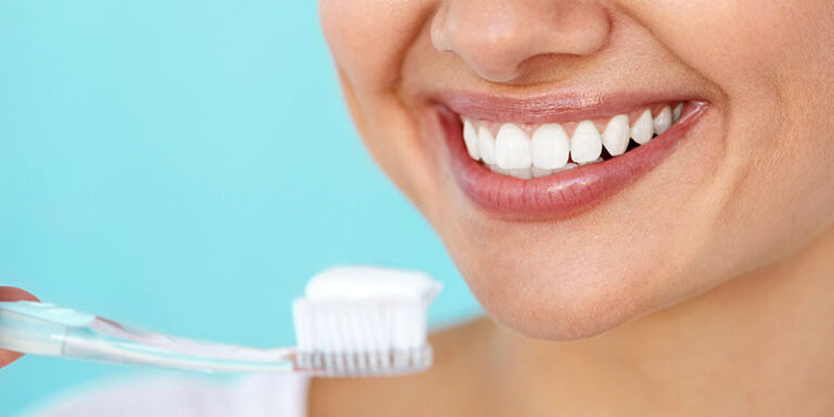 Cracked Tongue Causes, Symptoms, Pictures, Painful and Treatment of ...