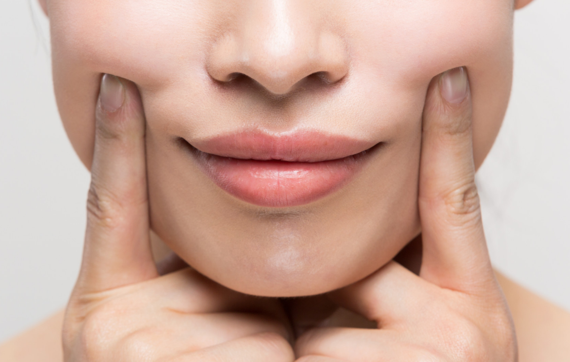 Smile lines Causes and How to Get Rid of Smile Lines Permanently ...