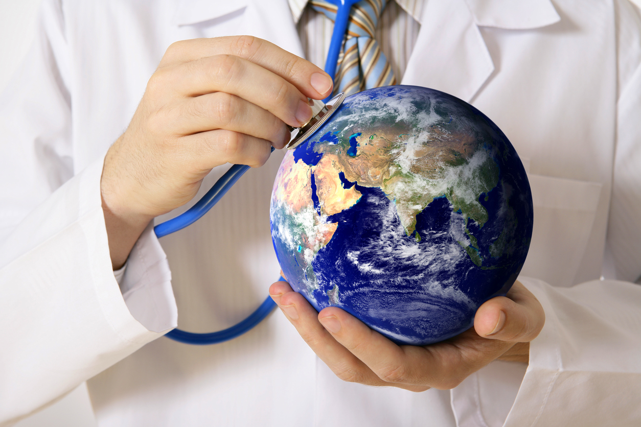 3 International Health Insurance Tips for Americans Living Abroad ...